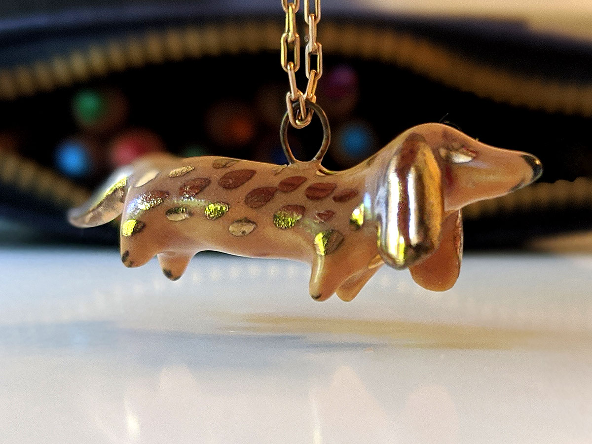 Pendentif Teckel Caramel et Or - Kness