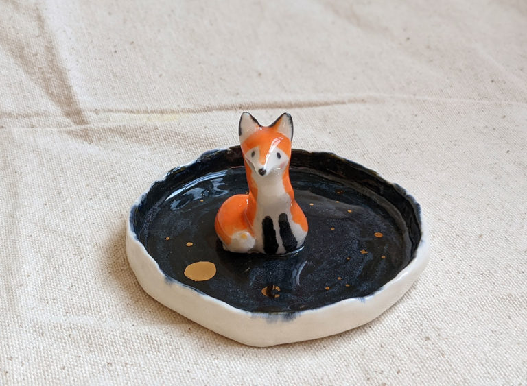 Night Sky Fox dish – Kness