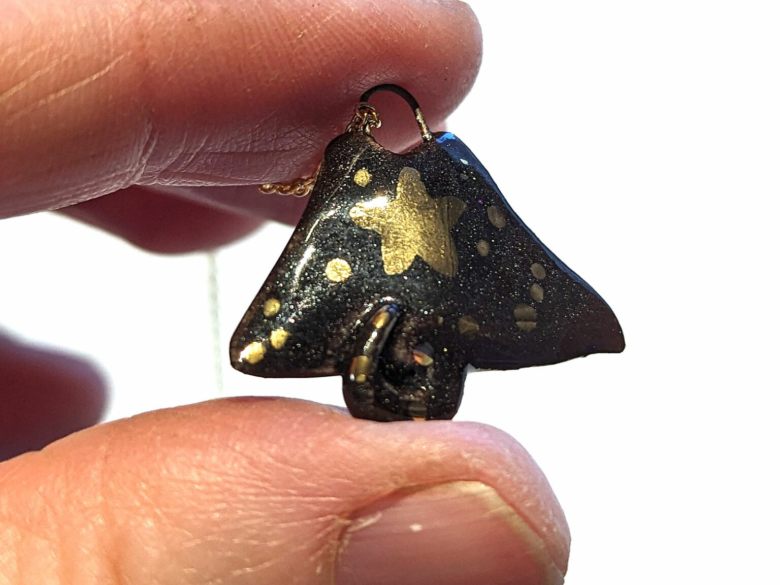 Nightsky Manta Ray Pendant - Kness