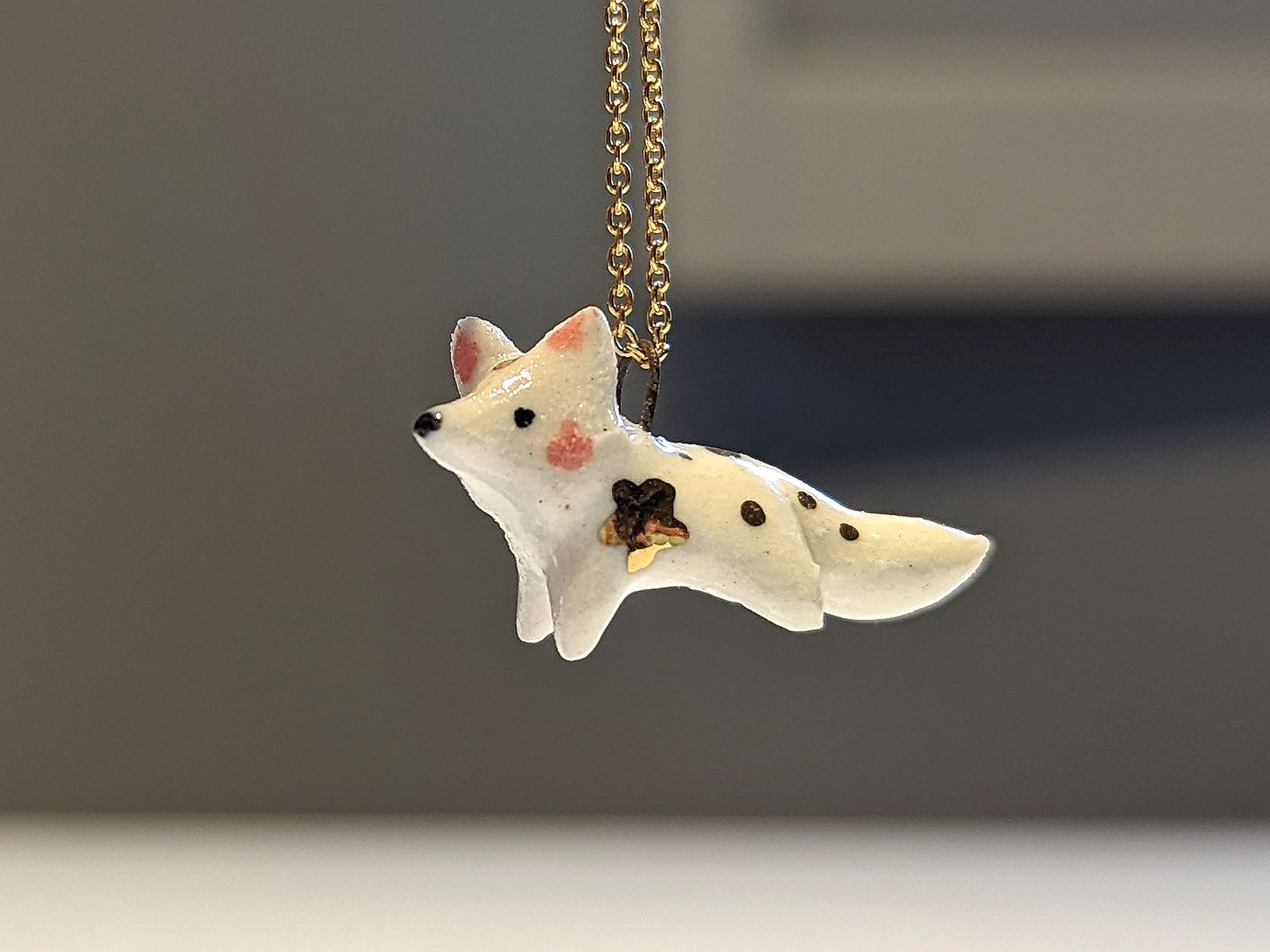 Arctic Fox Pendant - Kness