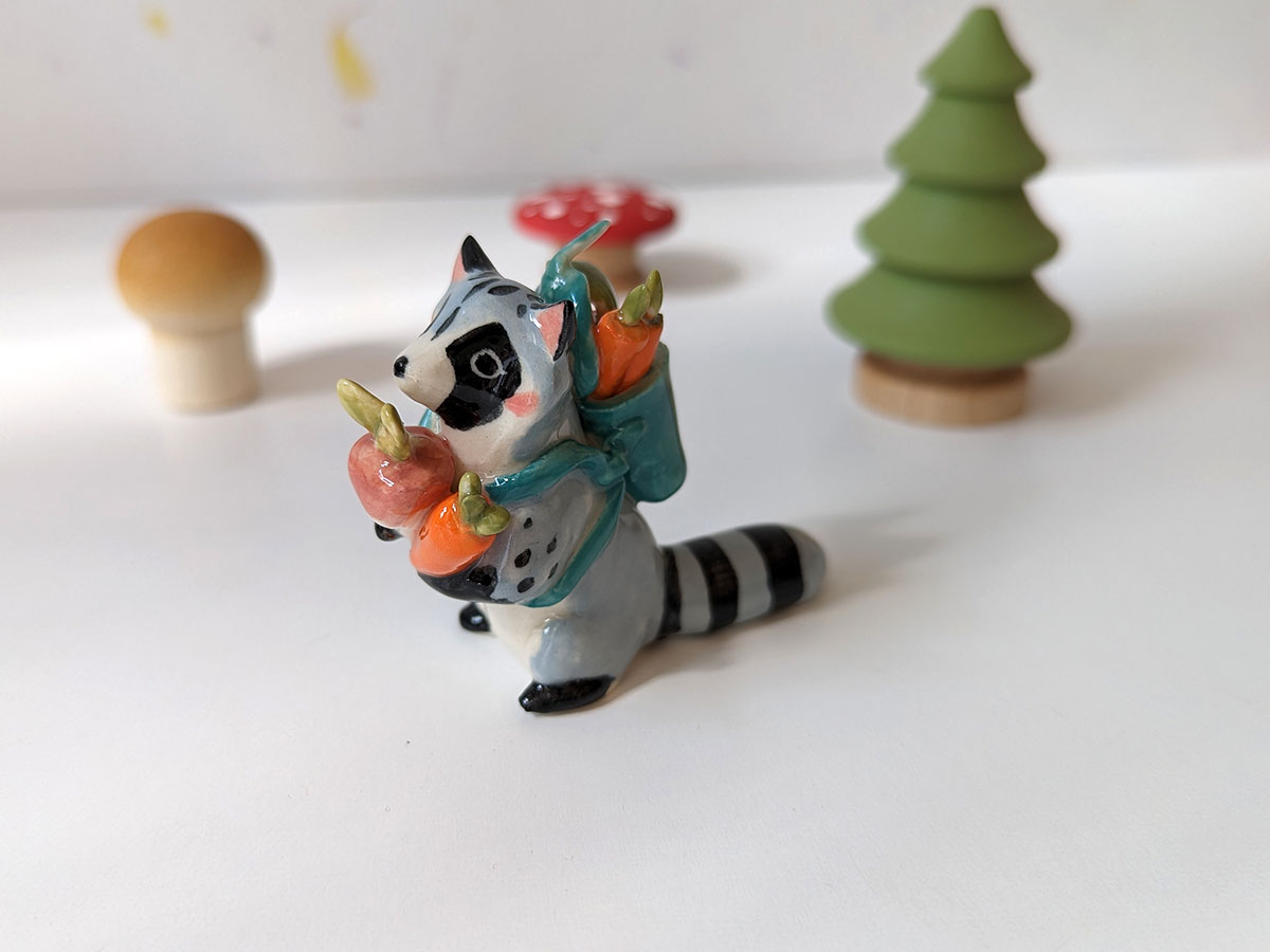 Figurine : Raton Laveur et Sac à dos - Kness